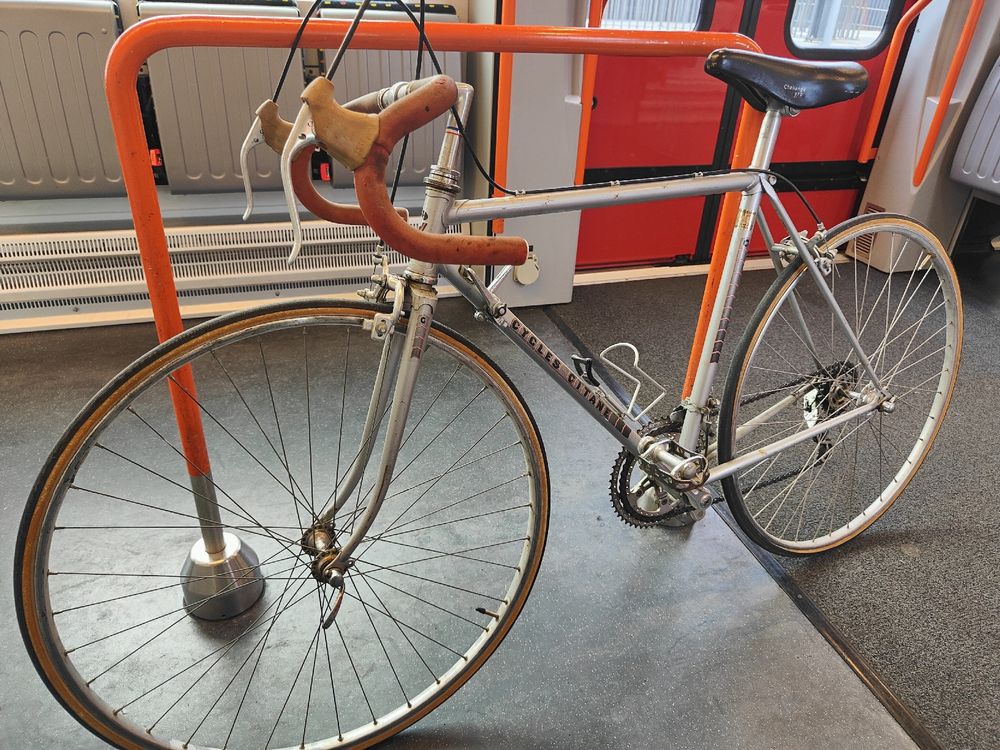 velo course vintage (D'occasion) à Genève pour CHF 50 – retrait ...