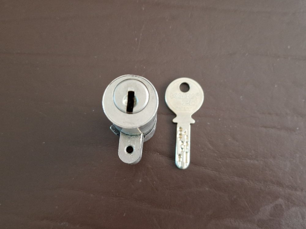 Schliesszylinder KABA 20 mit Schlüssel (Gebraucht) in für CHF 7.9 – mit ...