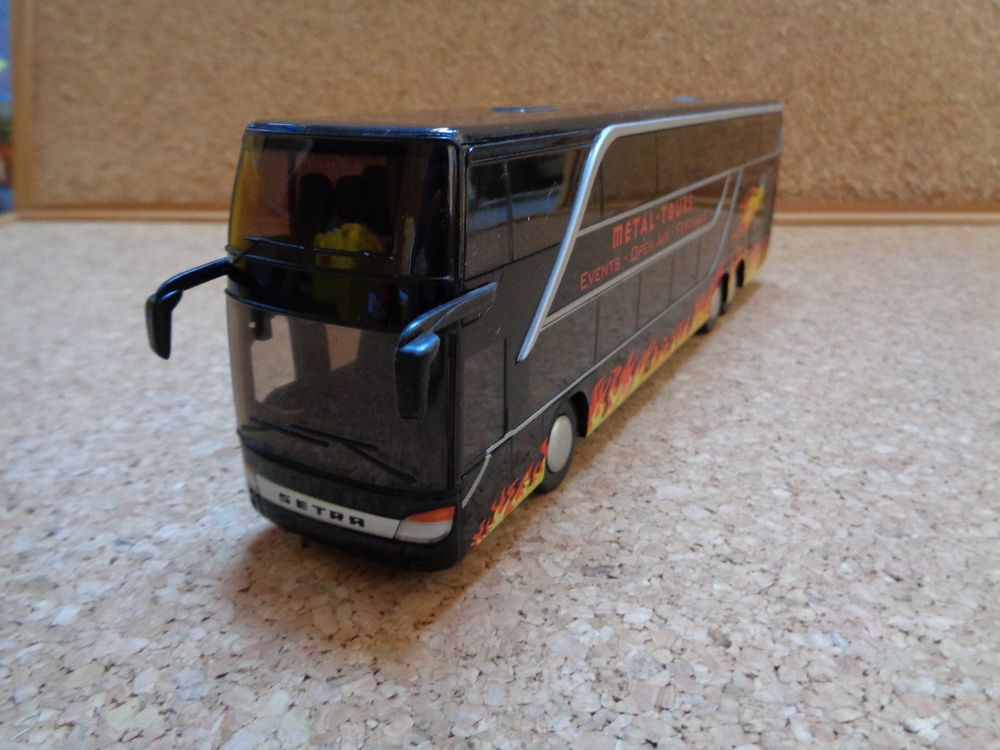 SIKU 3732 Setra Doppelstock Reisebus (Neu und originalverpackt) in ...