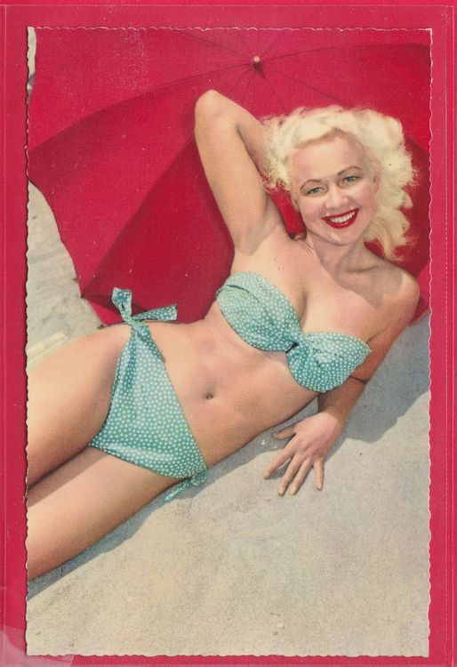 PIN UP - BIKINI-GIRL (Gebraucht) in Oberrieden für CHF 3 – mit Lieferung auf Ricardo kaufen