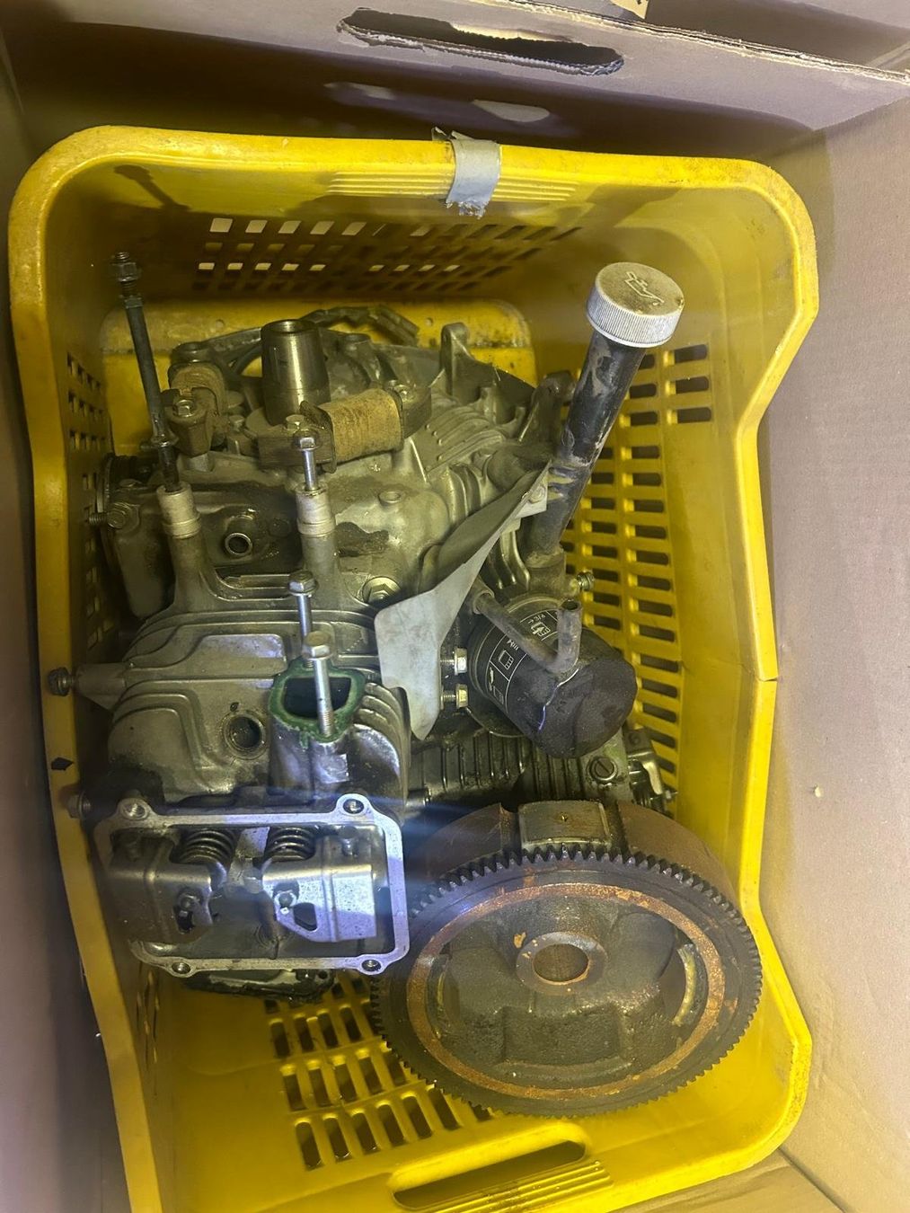 Honda V-Twin Hydrostatic (Defekt) in Cazis für CHF 410 – nur Abholung auf Ricardo kaufen