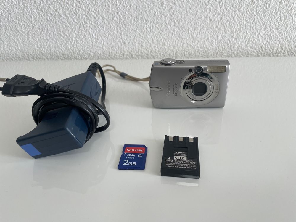 Canon IXUS 750 (CCD-Sensor ) (Gebraucht) in Lausen für CHF 51 – nur ...