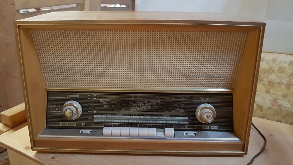 Saba Stereo Radio | Kaufen auf Ricardo