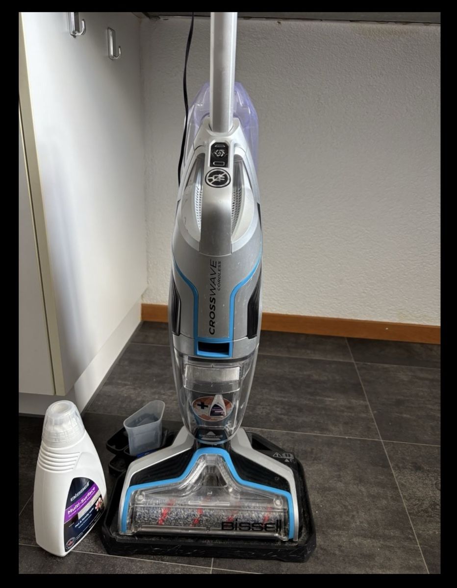 BISSELL CROSSWAVE NASS UND TROCKENSAUGER (Gebraucht) in Dällikon für ...