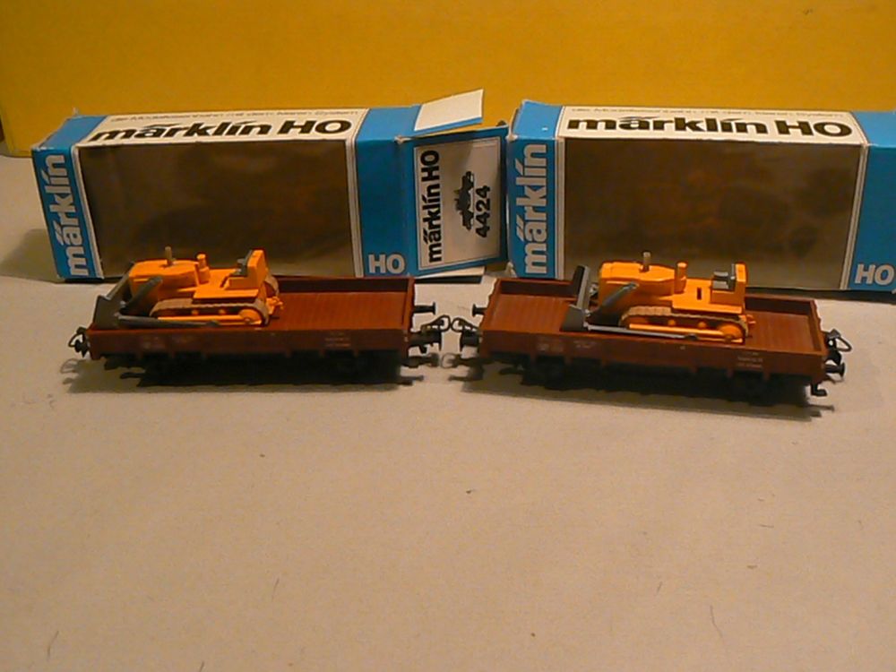 Märklin 4424 _ Niederbordwagen Wiking Planierraupe Spur H0 | Kaufen auf ...