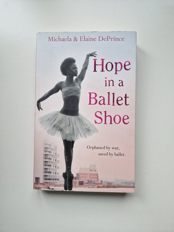 Buch: Hope in a Ballet Shoe (Gebraucht) in Pfäffikon SZ für CHF 5 – mit ...