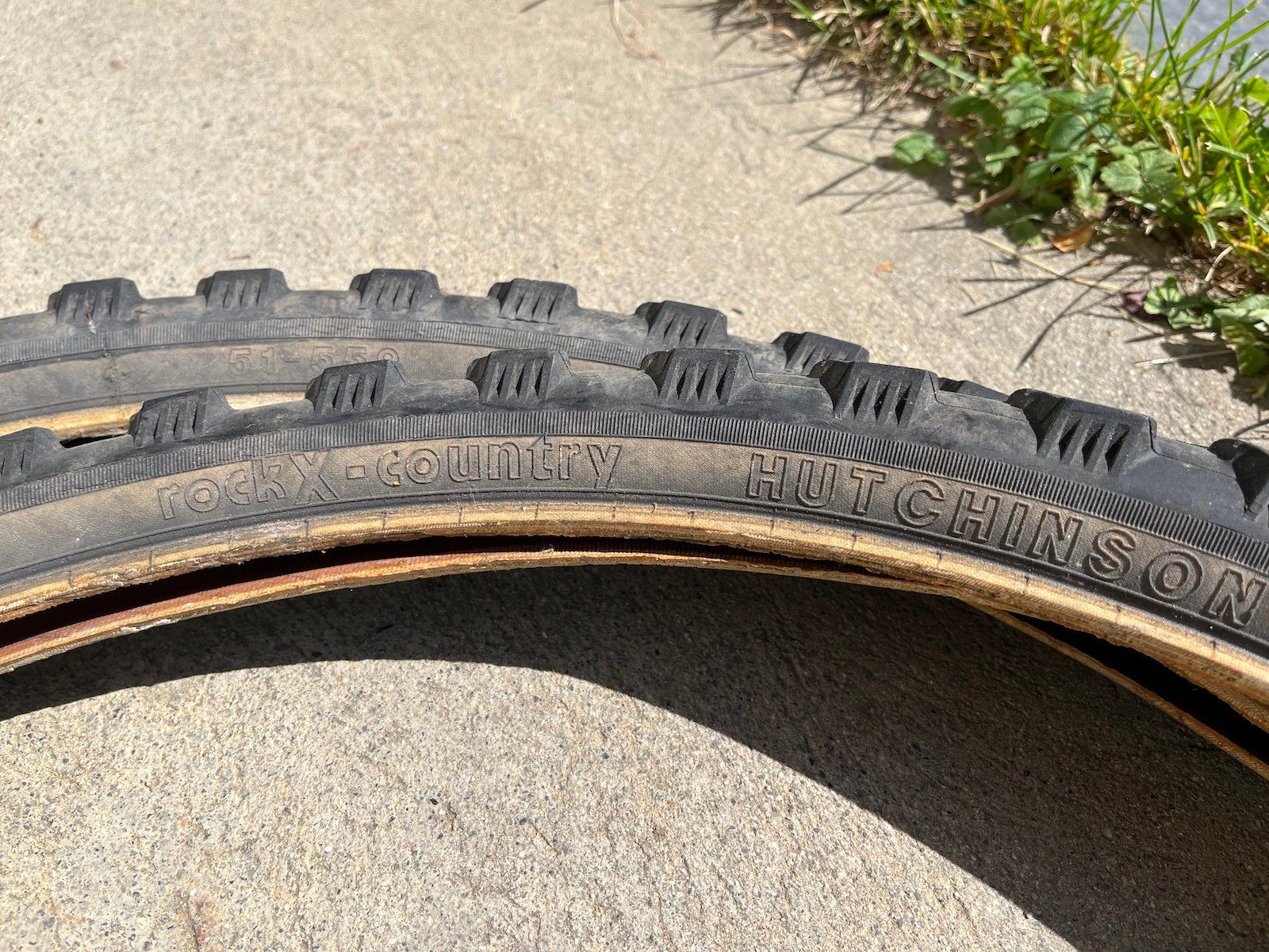 HUTCHN'SUNN (Hutchinson) Rock X-Country retro Reifen 26" (Neu und ...