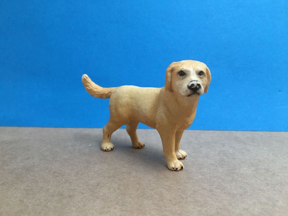 Schleich 16329 - Labrador gelb Hund | Kaufen auf Ricardo