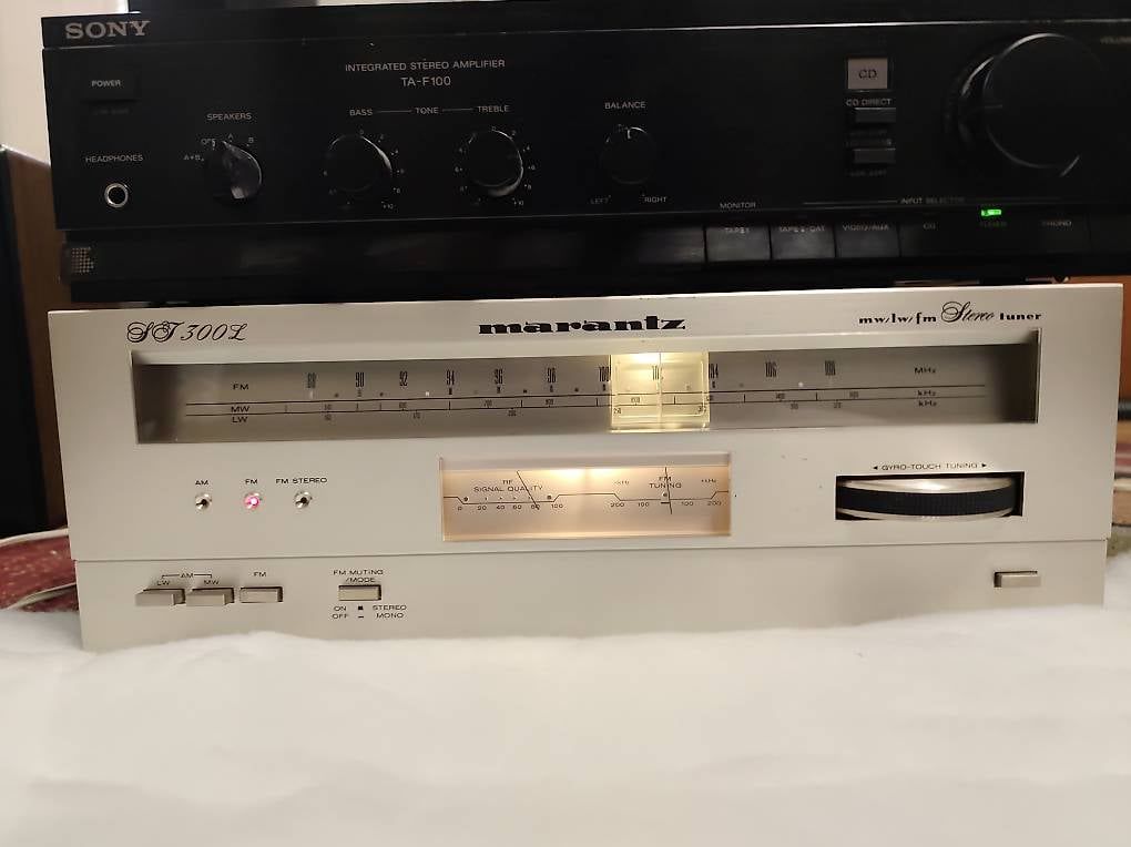 Tuner Marantz ST 300L (Gebraucht) in Le Locle für CHF 50 – nur Abholung ...