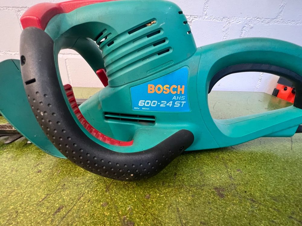 Heckenschere Bosch AHS 600-24ST (Gebraucht) in Bättwil für CHF 12 – nur ...