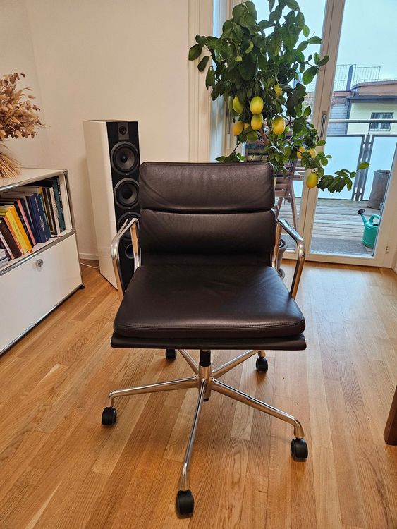 Vitra Eames Soft Pad Bürostuhl (EA 217), sehr guter Zustand | Kaufen auf Ricardo