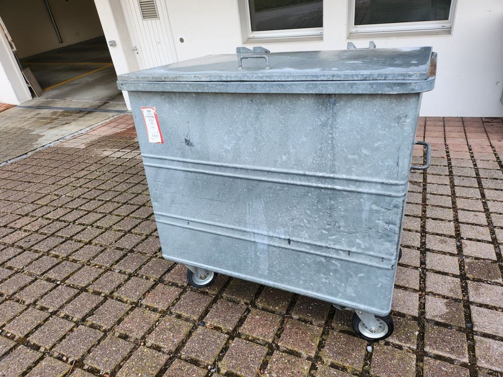 Kehricht Container 800 Liter Metall | Kaufen auf Ricardo