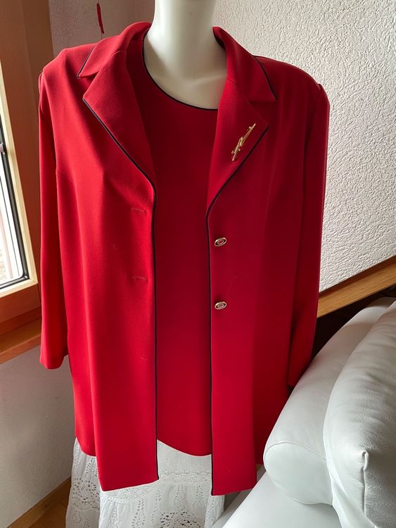 Blazer mit Top, rot, 42 (Gebraucht) in Uster für CHF 29 – mit Lieferung ...
