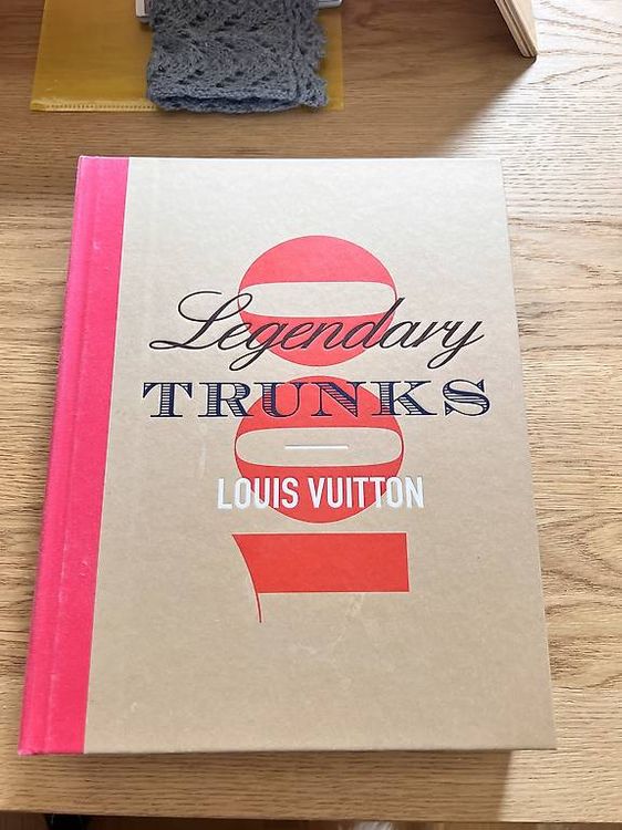 Louis Vuitton Book 100 LEGENDARY TRUNKS - English (Gebraucht) in Zürich ...