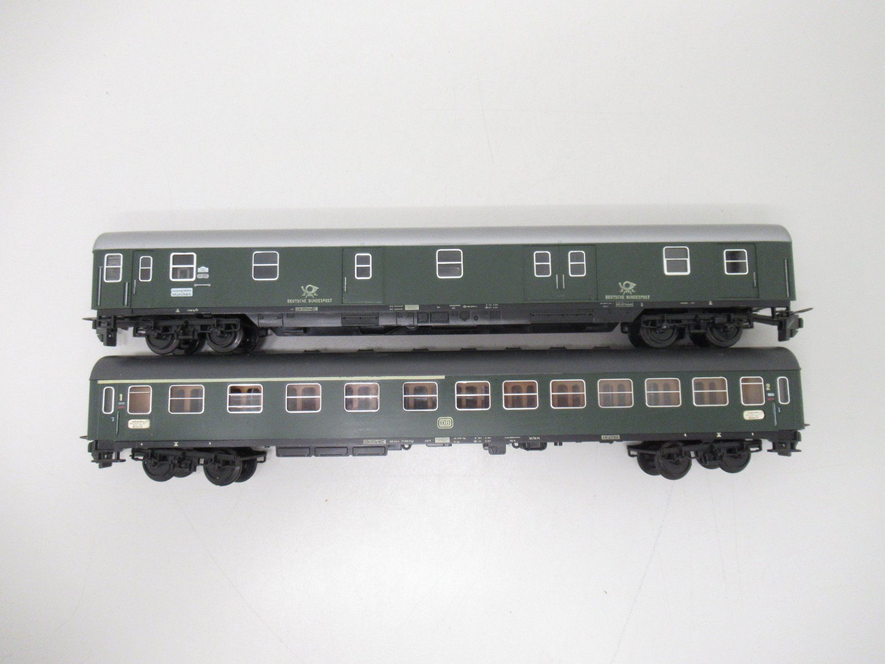 Trix-Express 3390/3394 2x Reisezugwagen der DB DC 3-Leiter (Gebraucht) in Basel für CHF 30 – mit ...