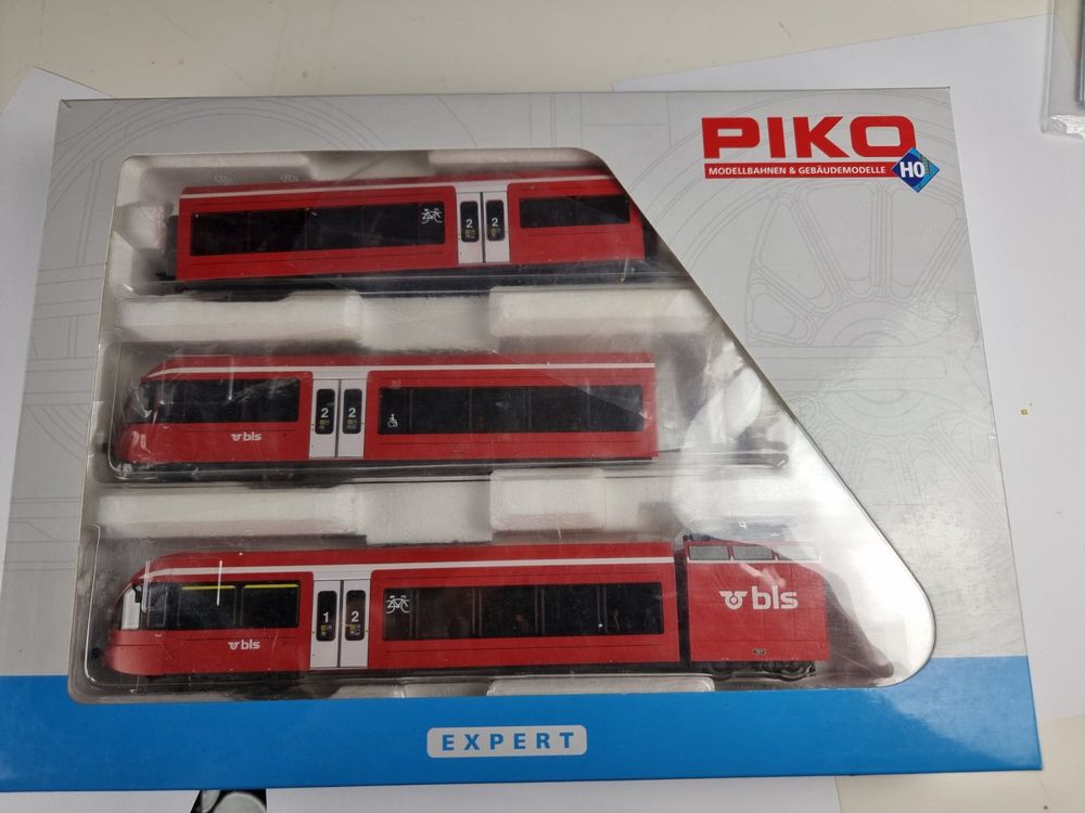 Piko 97707 GTW RABe 526 BLS Analog H0 GS mit OVP (Gebraucht) in ...