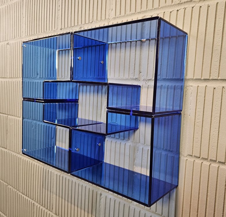 1980s Acryl Blue Shelf Wandregal Plexiglas blau Fächer-Regal (Gebraucht ...