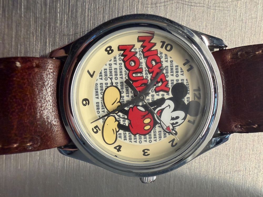 Vintage Mickey Mouse Watch EuroDisney leather strap (Gebraucht) in Gockhausen für CHF 35 – mit ...