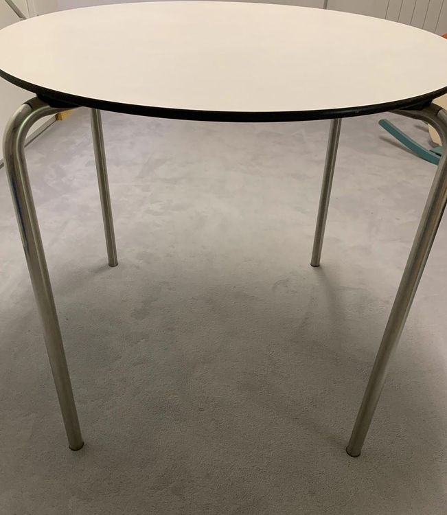 Vitra Standard Table (Gebraucht) in Pfaffhausen für CHF 60 – nur ...