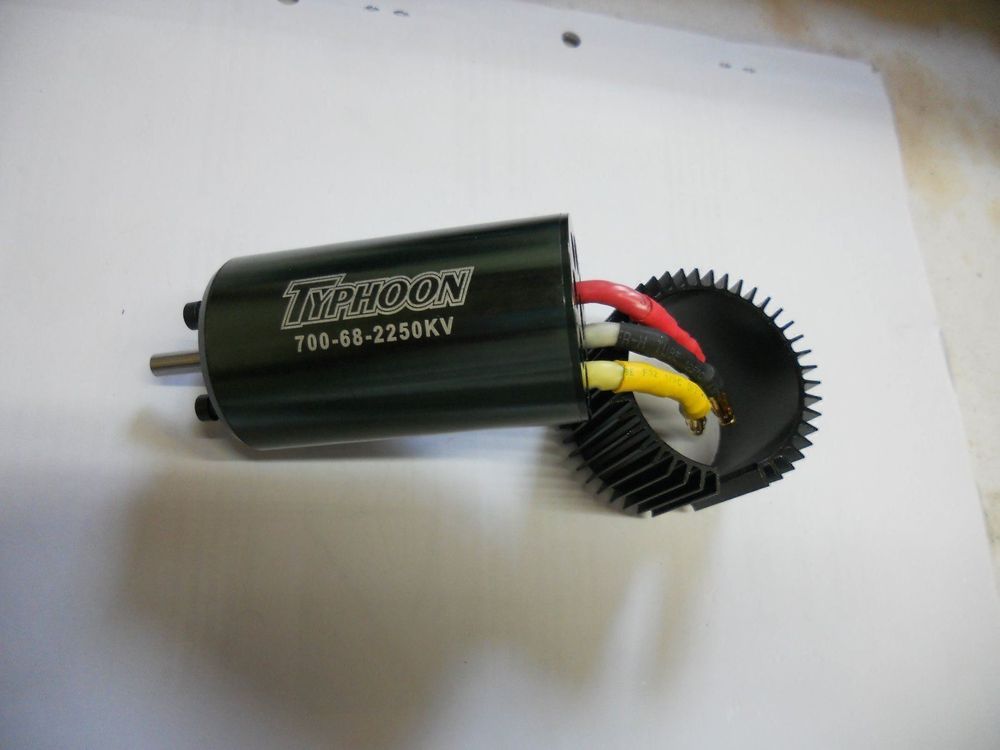 Motor Typhoon (Neuf (Voir description)) à Meiringen pour CHF 80 – avec ...