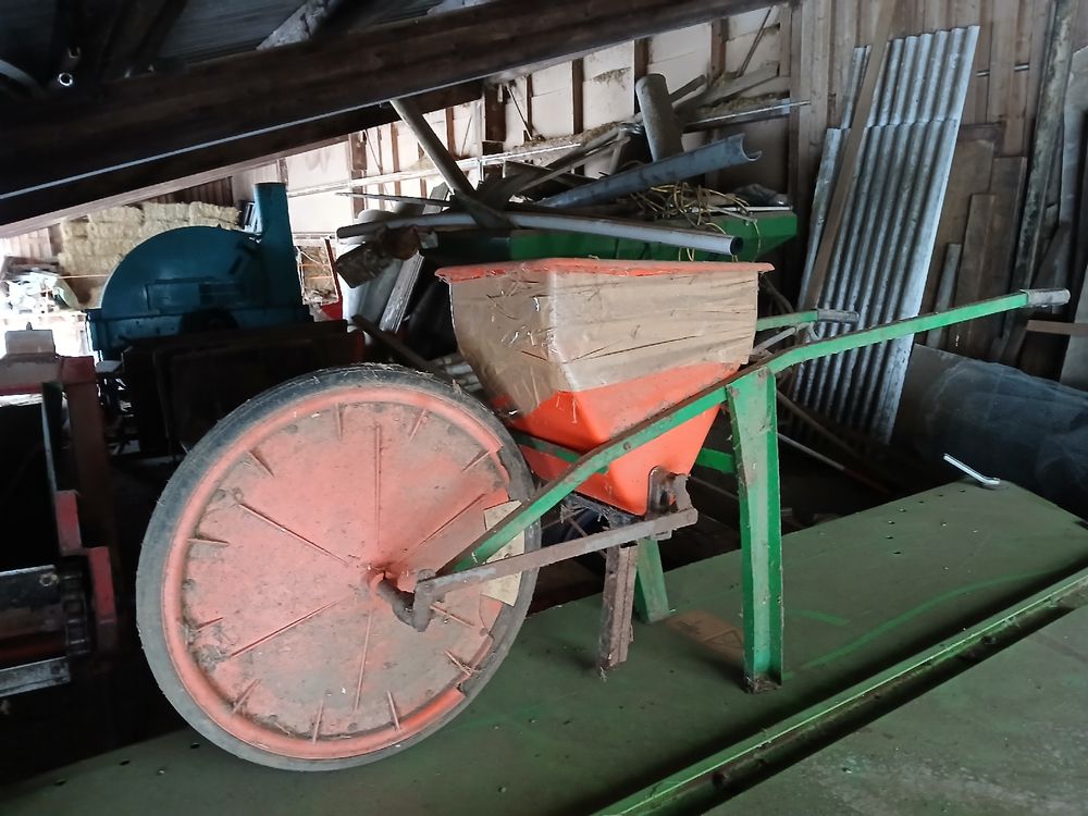 Handsaatmaschine, Sämaschine, sofort einsatzbereit! (Gebraucht) in Stetten SH für CHF 20 – nur ...