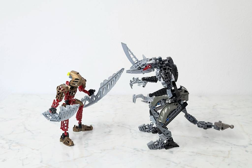 LEGO Bionicle 8811 Toa Lhikan & Kikanalo 2004 (+Manual+Box) (Gebraucht ...