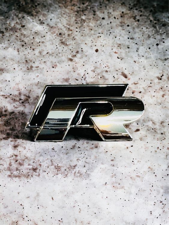 VW R Racing Schriftzug, Emblem, Logo 3D Metall Rot/Silber | Kaufen auf ...