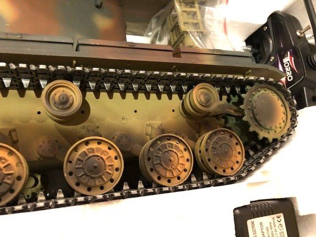 RC Panzer TORRO KV-2 754(r) Tarn Rauch BB 1:16 Metall | Kaufen auf Ricardo