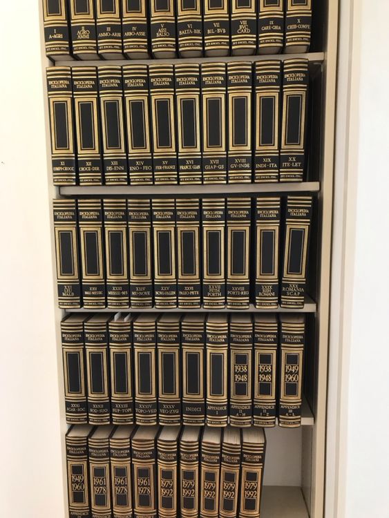 Enciclopedia Italiana Treccani al 2000 (Gebraucht) in Lostorf für CHF ...