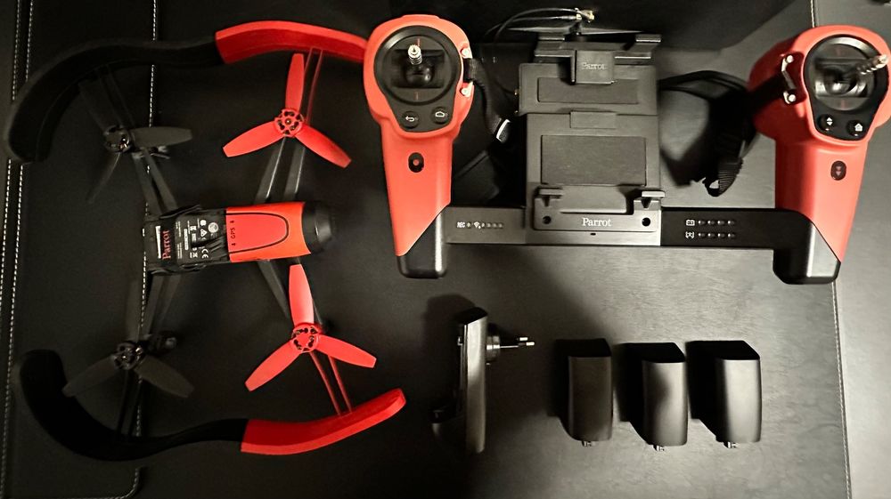 Bebop Drone von Parrot mit Skycontroller | Kaufen auf Ricardo