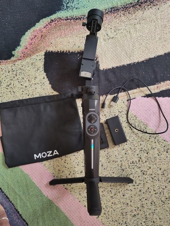 Moza Mini P Max (Systemkamera, Spiegelreflexkamera, 1 kg) (Gebraucht) in Zürich für CHF 50 – mit ...