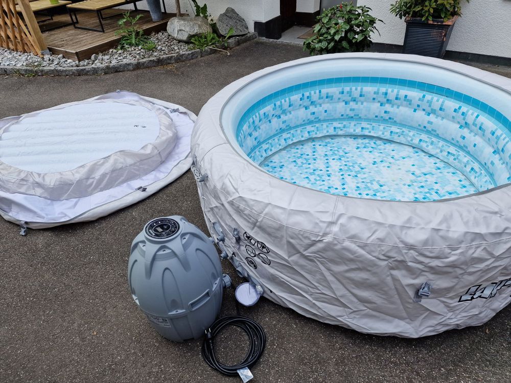 Lay-Z-Spa Vegas Wirlpool | Kaufen auf Ricardo