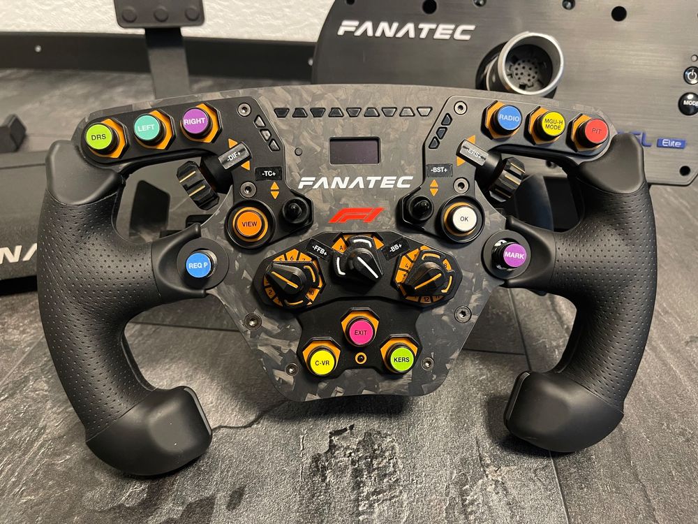 Fanatec Sim Racing Set - mit Clubsport Lenkrad F1 2020 (Gebraucht) in ...