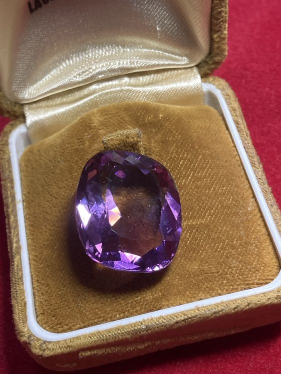 Wunderschöner, grosser Amethyst E, 26.65 Karat (Neu (gemäss Beschreibung)) in Muralto für CHF ...