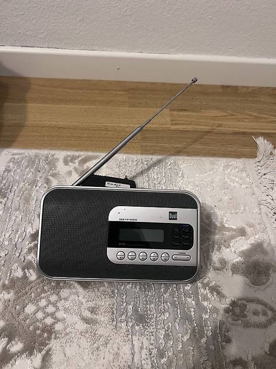 Dual DAB-FM Radios (Gebraucht) in Spreitenbach für CHF 25 – mit ...