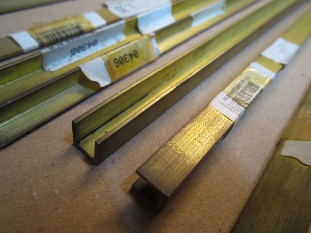Modellbau. Messingprofile U- L- und Flachprofile (Neu (gemäss ...