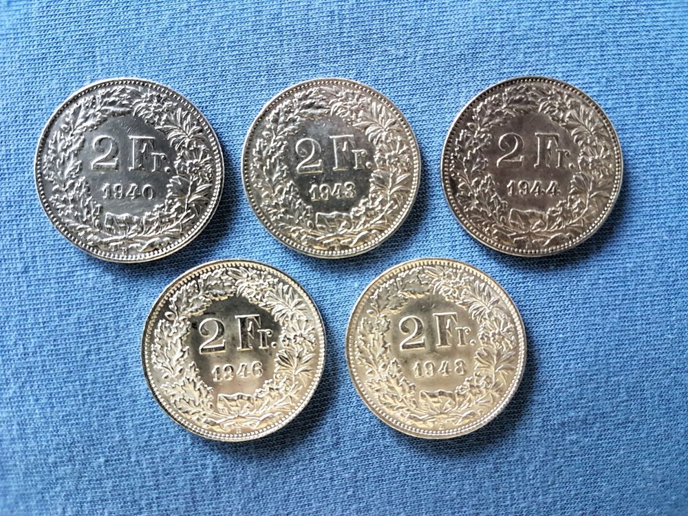 5 x 2 Fr Silbermünzen 1940-1943-1944-1946-1948 ab nur1 Fr !! (Gebraucht) in Camignolo für CHF 28 ...