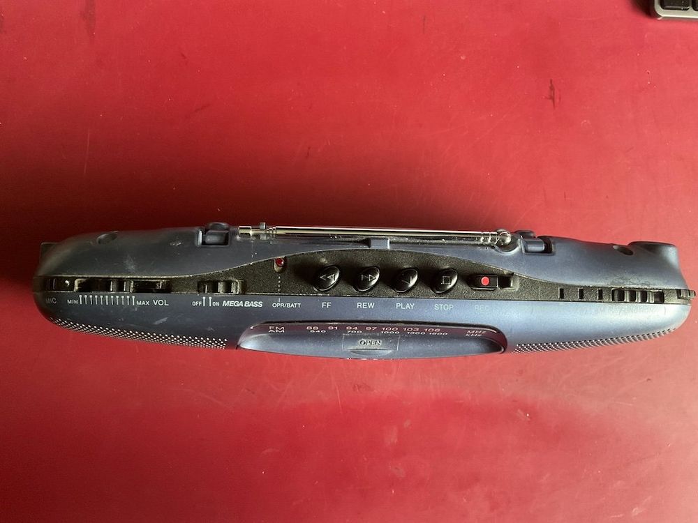 SONY Stereo Radio Cassette Recorder CFS-E2 | Kaufen auf Ricardo