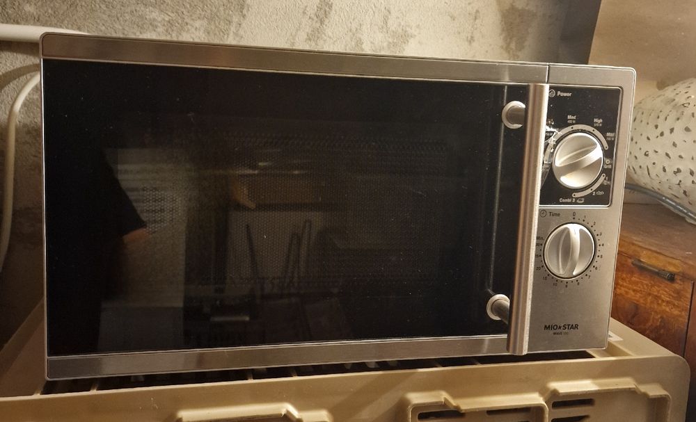 Mikrowelle Mio Star Wave 100 mit Grillfunktion (Gebraucht) in Zürich ...