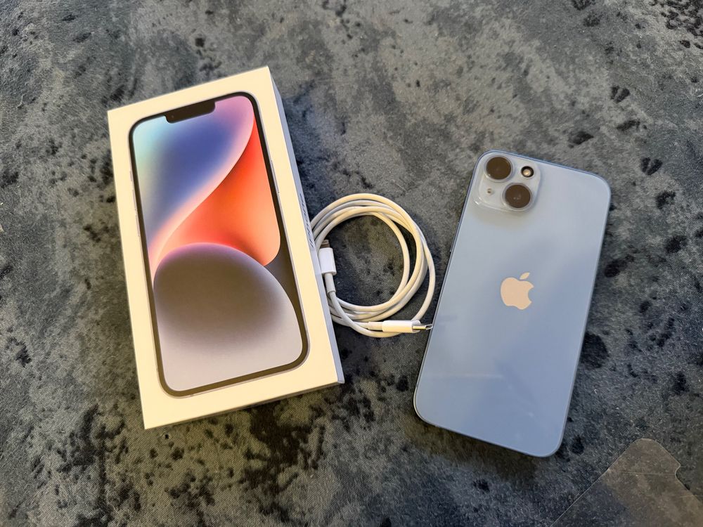 iPhone 14, Blau / 256GB mit Hülle & Originalverpackung (Gebraucht) in ...