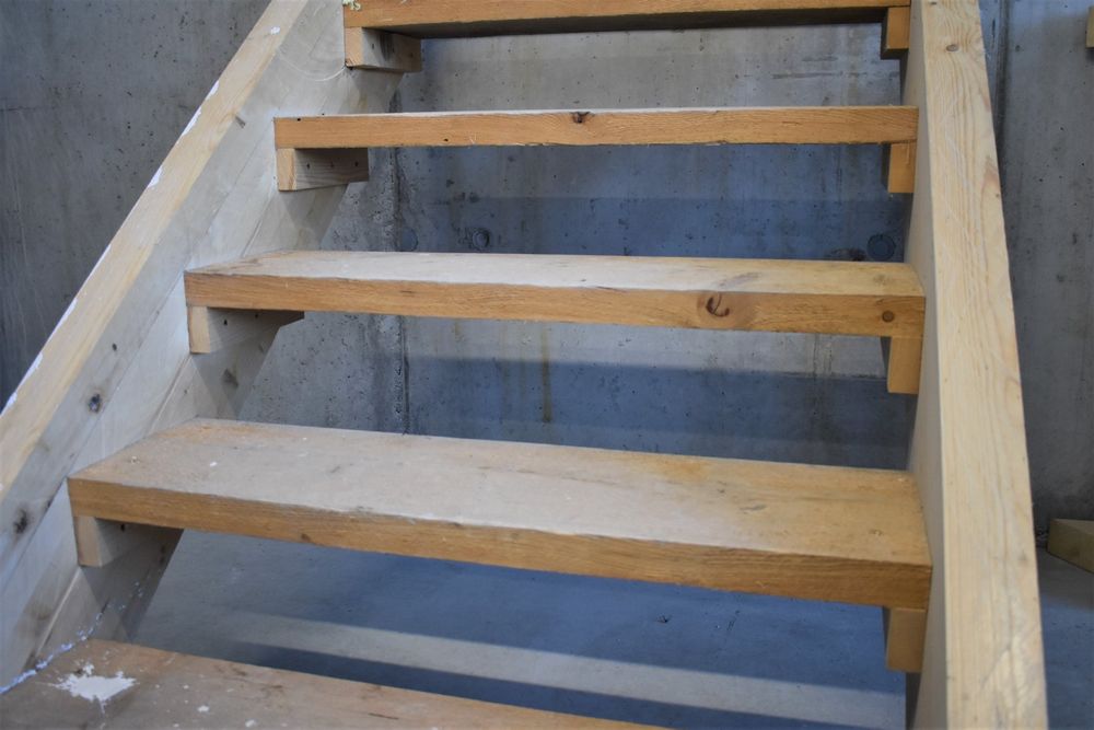 Bautreppe, Holztreppe (Nr. 1) (Gebraucht) in Rehetobel für CHF 11 – nur Abholung auf Ricardo kaufen