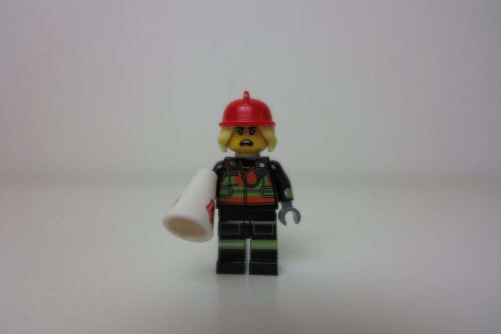 LEGO Minifigur CMF Serie 19 Fire Fighter (Neu (gemäss Beschreibung)) in ...