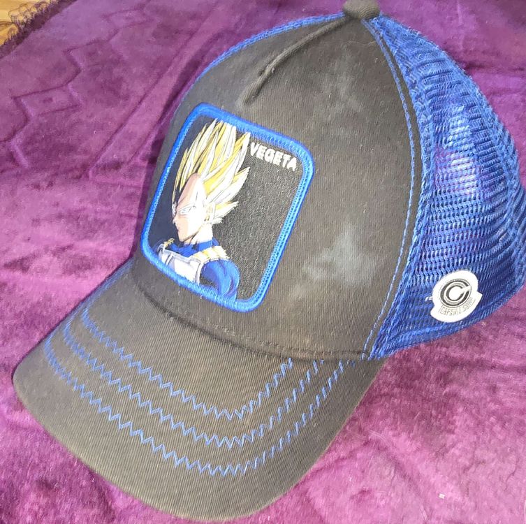 Casquette Capslab Vegeta Dragon Ball Z (Gebraucht) in Mont-sur-Lausanne ...
