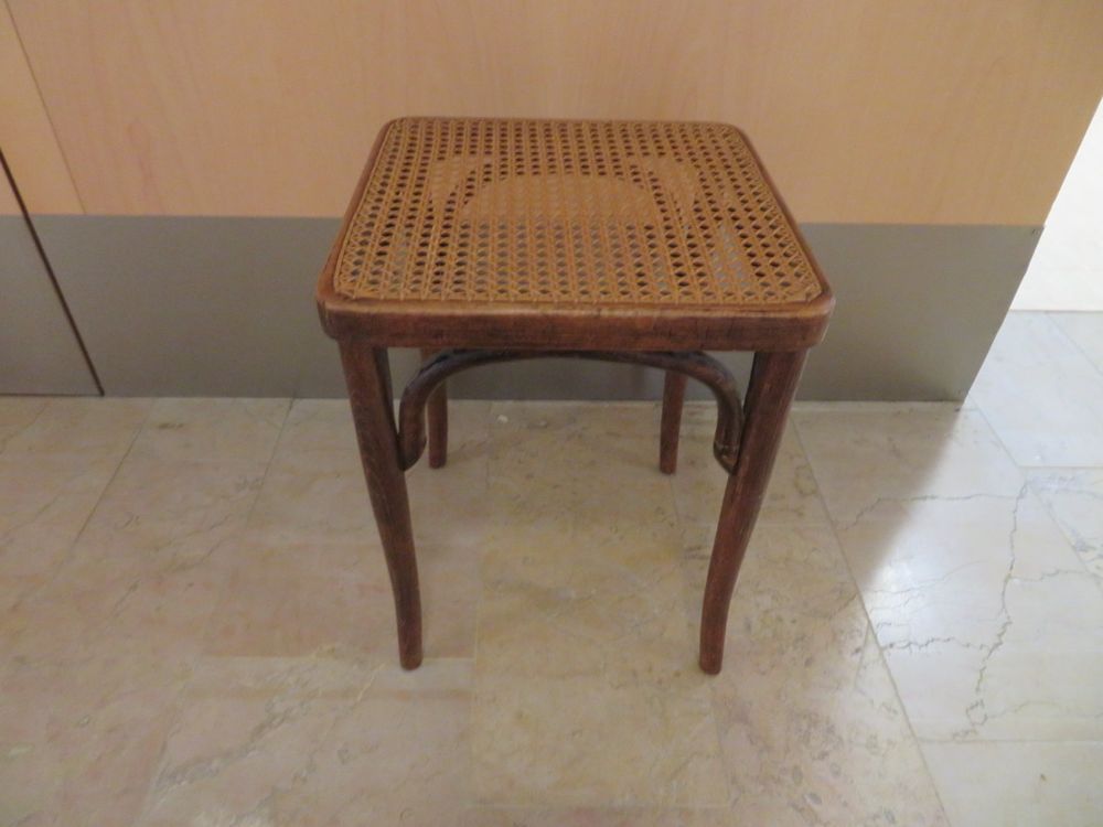 Horgen Glarus Geflechteter Hocker | Kaufen auf Ricardo