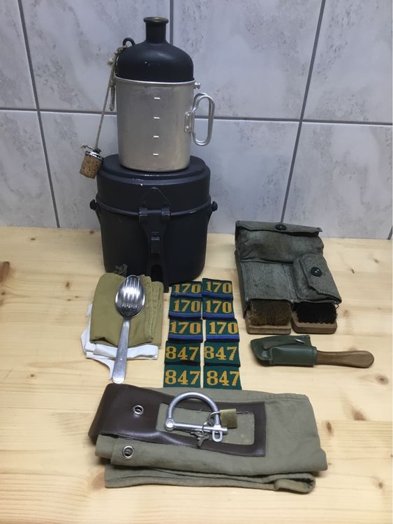 Schweizer Armee Utensilien (Gebraucht) in Oberbuchsiten für CHF 10 – mit Lieferung auf Ricardo ...