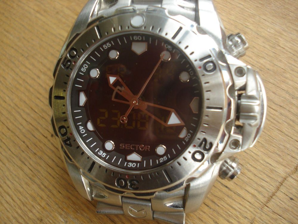 Sector 600 Analog-Digital (Gebraucht) in Heiden für CHF 80 – mit ...