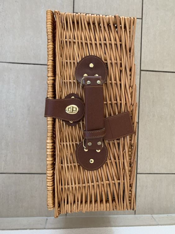 Picknick-Korb für 4 Personen, neu (Neu und originalverpackt) in Lohn-Ammannsegg für CHF 20 – nur ...