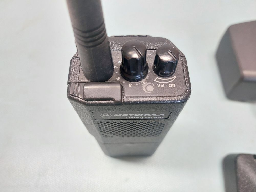 Motorola GP300 VHF (Gebraucht) in für CHF 50 – mit Lieferung auf ...
