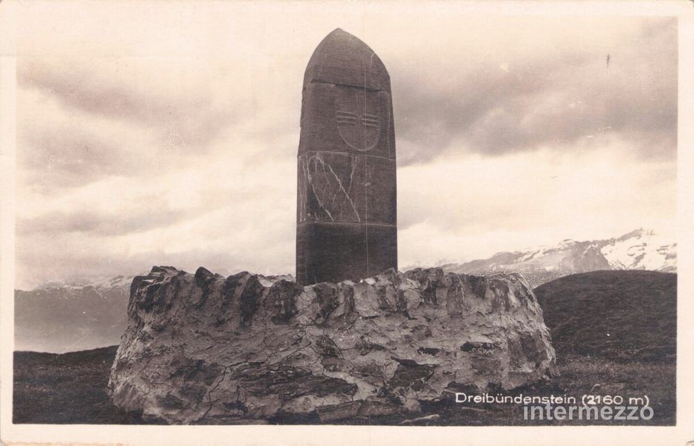 Dreibündenstein GR // 1941 Denkmal oberhalb Chur (Gebraucht) in Basel ...
