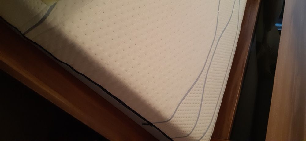 1 M-Line Slow Motion4 Matratze 90x200/ bis 140Kg (Gebraucht) in ...